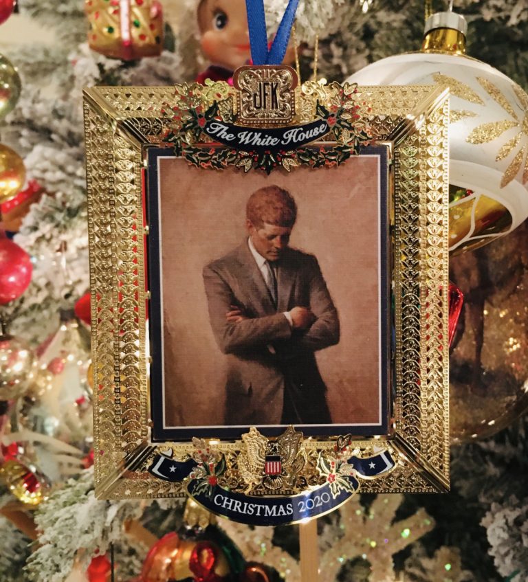 Holiday Traditions, Memories and Moments - Jill Ash Dentist